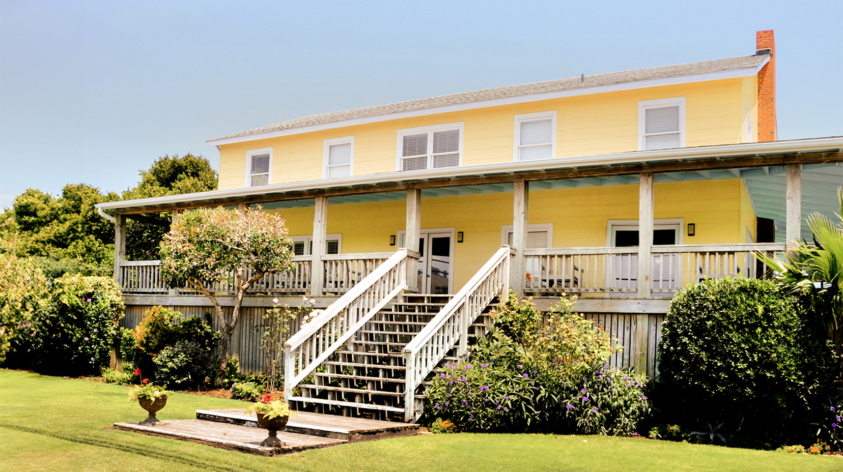 The Beach House | Surf & Sound